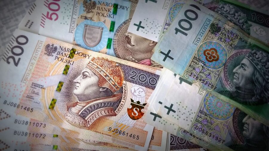 ZUS: „renta wdowia” - wnioski od stycznia 2025 r.; jakie warunki należy spełnić - Radio Andrychów